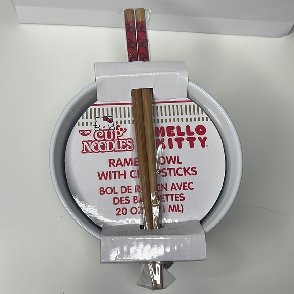 Hello Kitty | Kitchen | Hello Kitty Nissin Cup Noodles Raman Bowl W ...